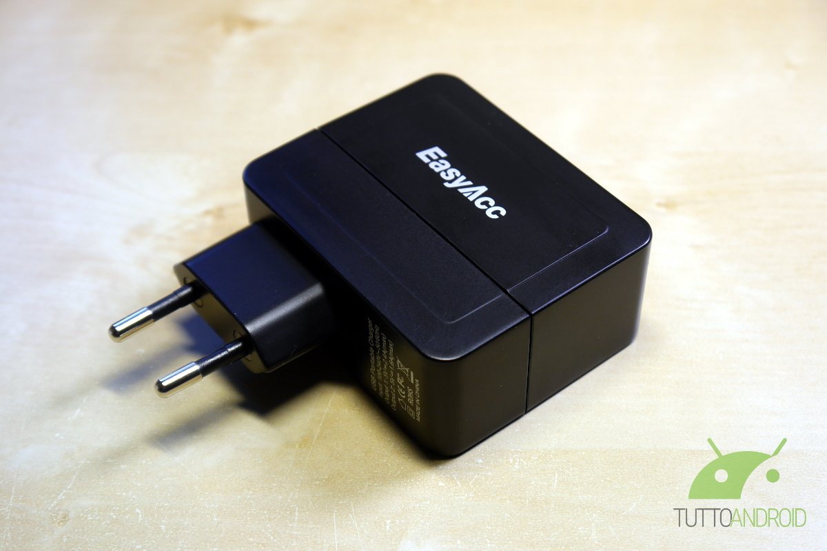 Recensione caricabatterie EasyAcc Dual Power