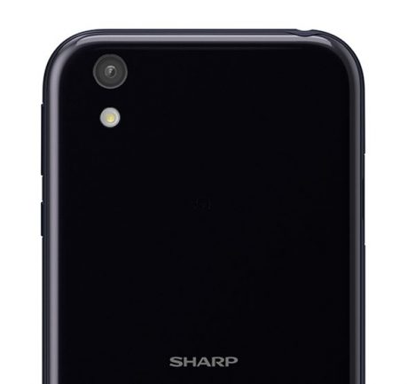 Sharp X1 è il nuovo Android One con autonomia da record del produttore ...