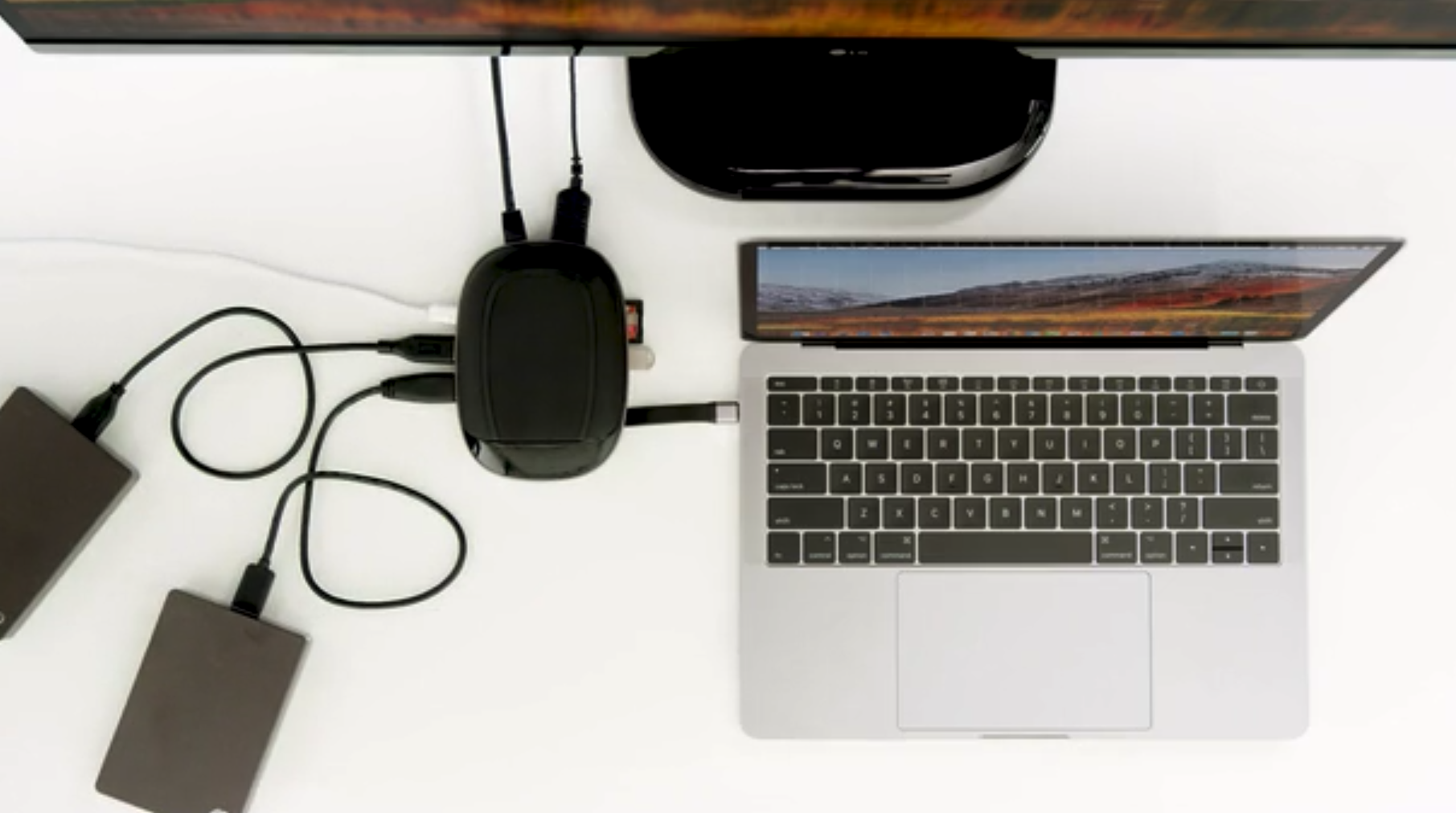 L'hub 8-in-1 HyperDrive USB-C dotato di ricarica Wireless conquista ...