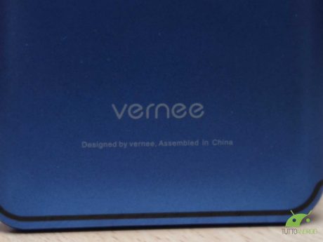 Abbiamo provato Vernee M8 Pro, un buon medio gamma con un paio di difetti