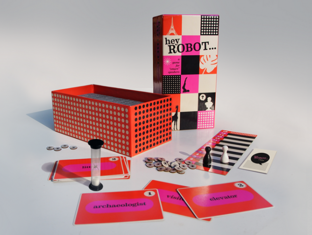 Hey Robot prende per mano Taboo e lo "inizia" alla tecnologia