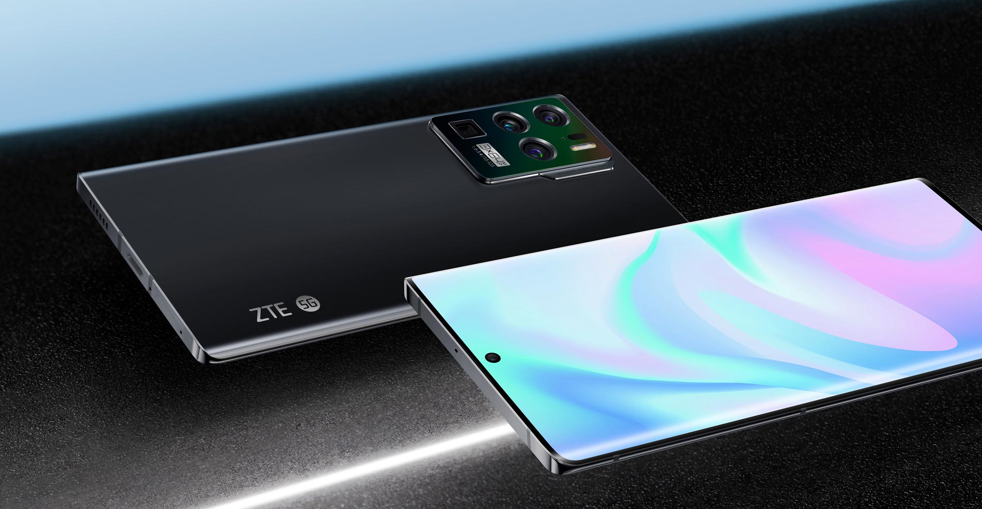 ZTE lancia Axon 30 Ultra, un flagship con 3 sensori da 64 MP