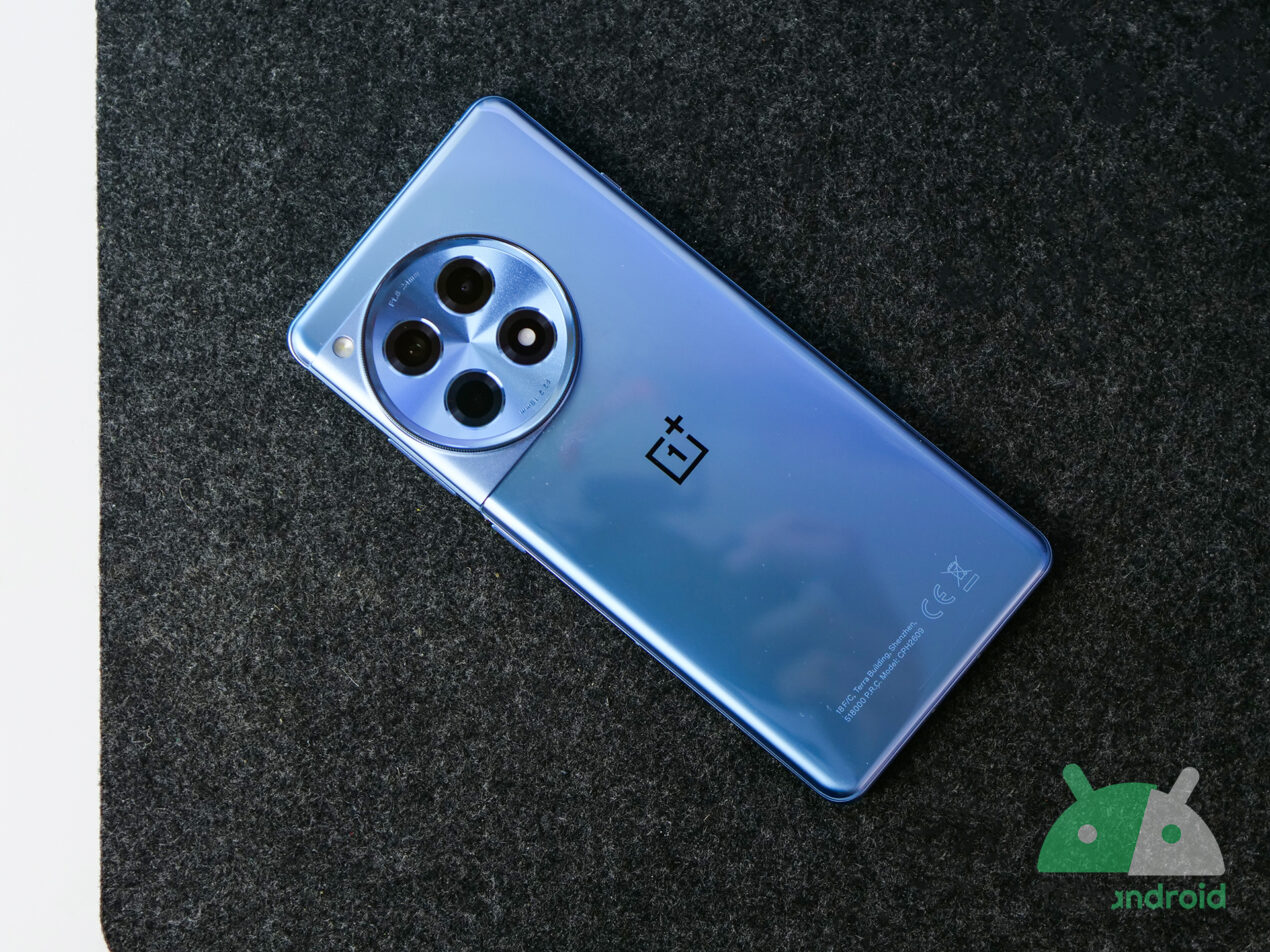 Recensione OnePlus 12R: bello come un top, ma costa meno