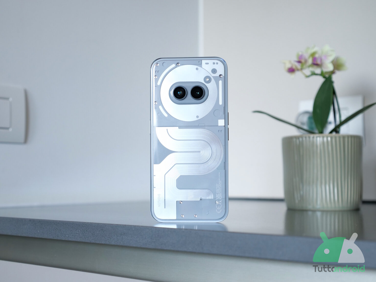 Nothing: smartphone, tablet, assistenza e offerte - TuttoAndroid