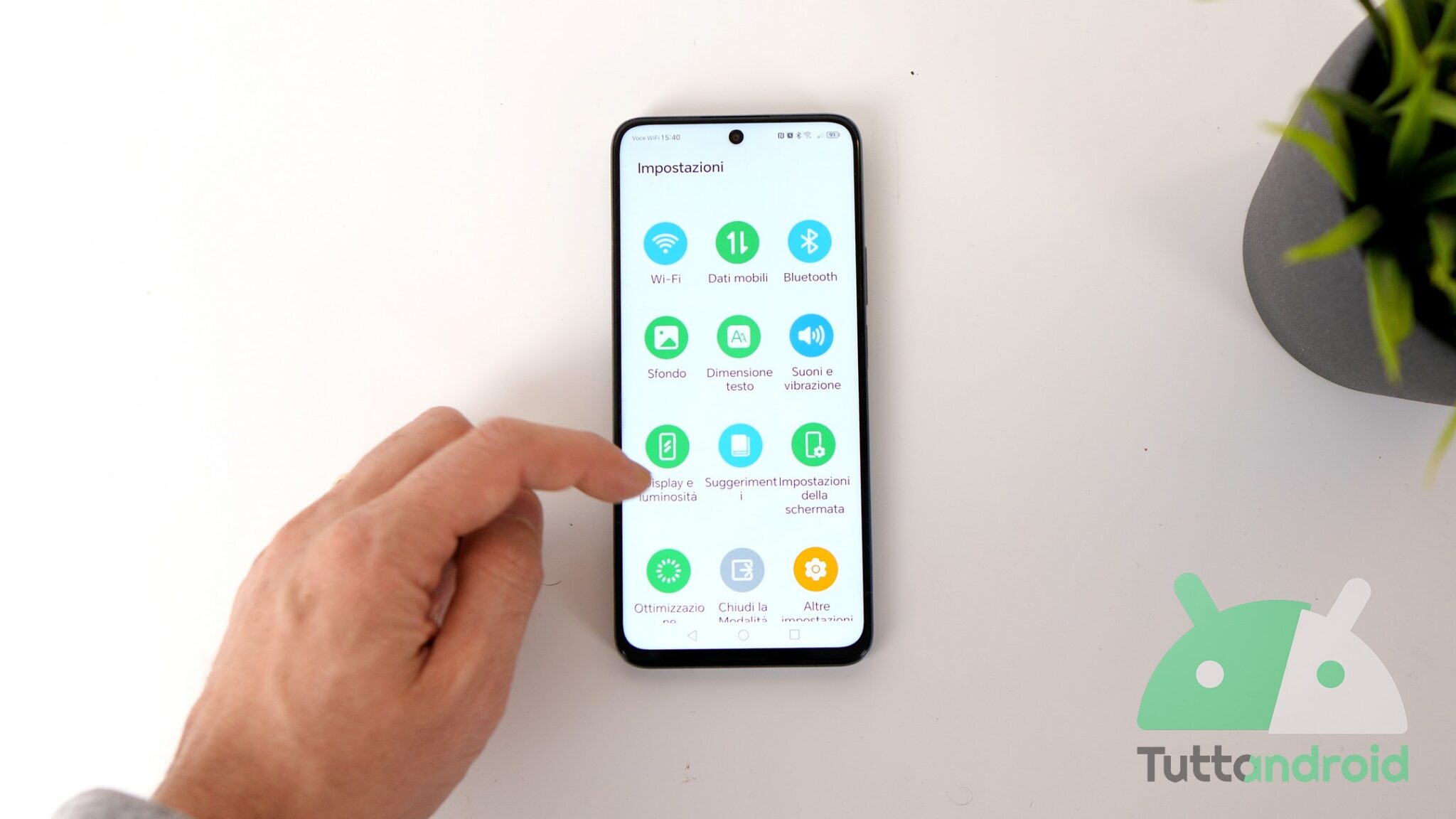 Recensione Honor 200 Smart: tanta memoria, prezzo contenuto e se cade ...