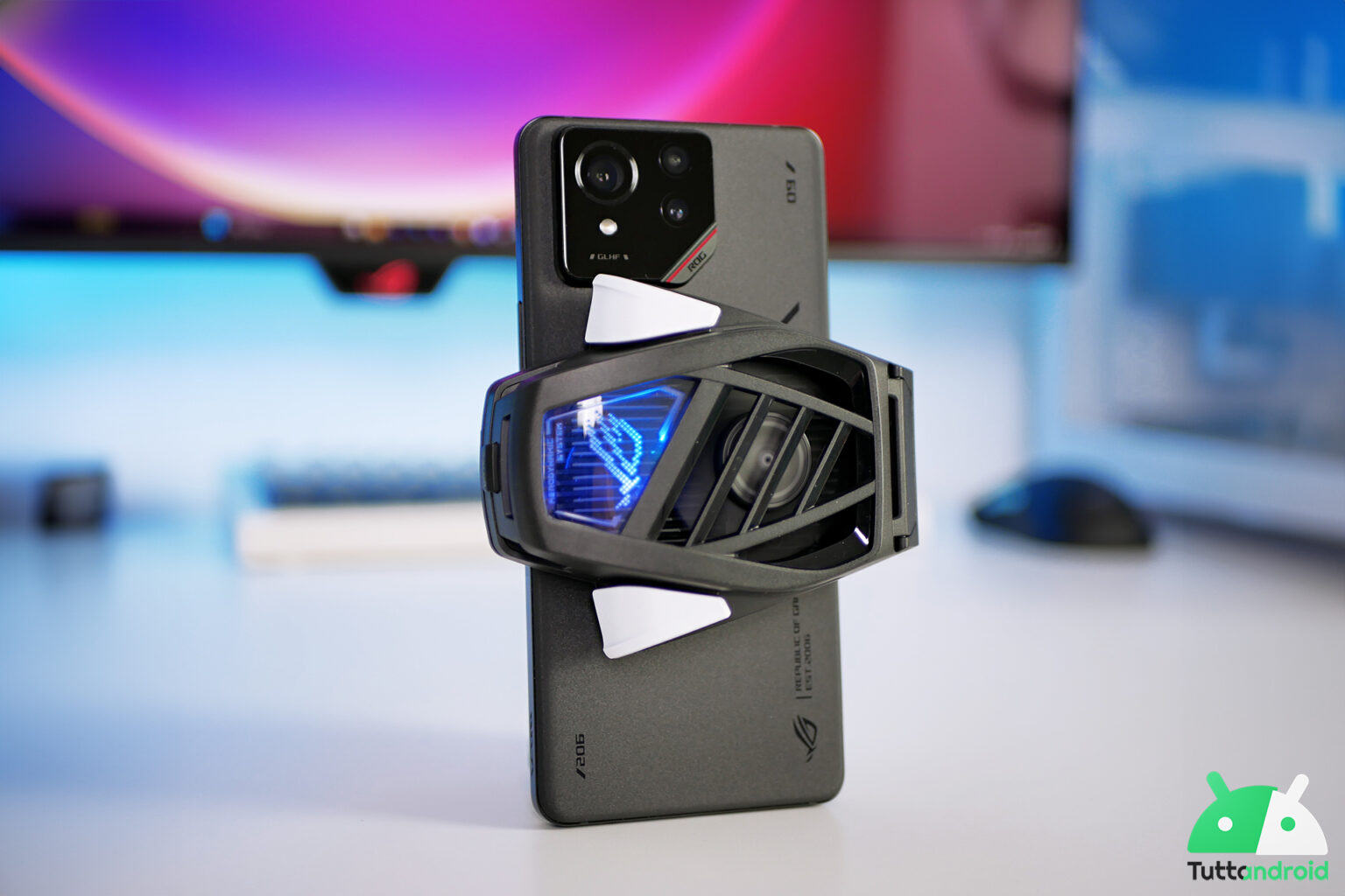 Recensione ASUS ROG Phone 9 Pro: non solo gaming estremo, è uno ...