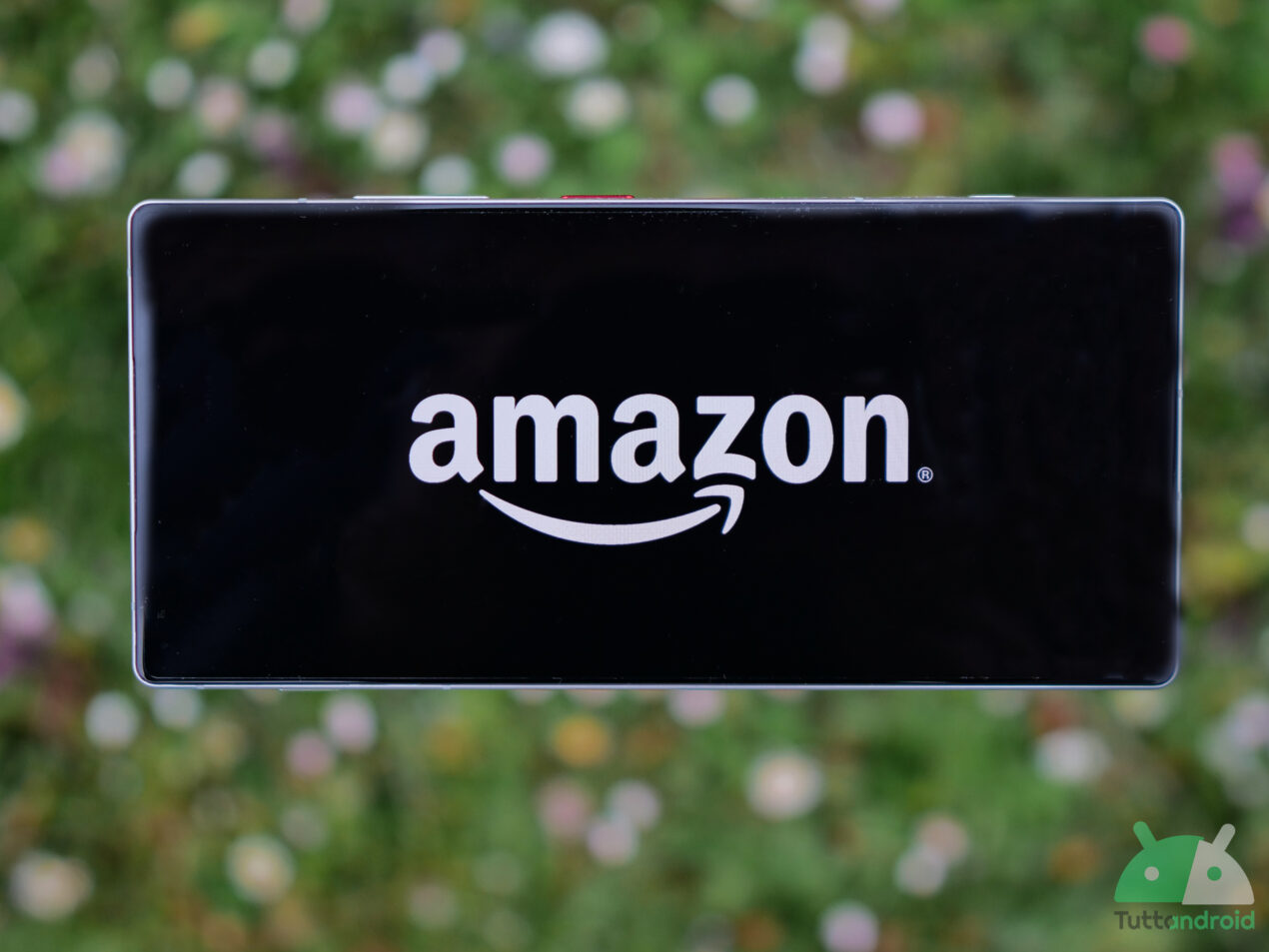 Amazon regala 10 euro di sconto: c'è solo un requisito da soddisfare