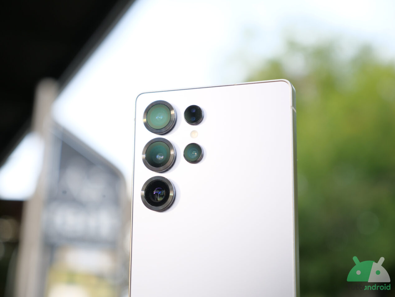 Data di uscita e nuova modalità esclusiva per i Samsung Galaxy S26, con ...