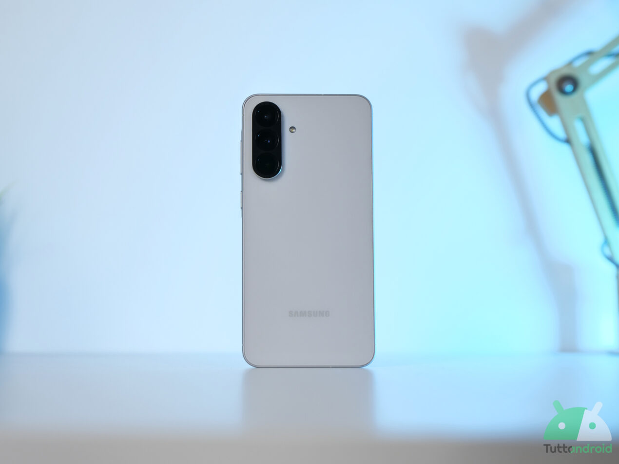 Nuove immagini confermano il design di Samsung Galaxy A57 e Galaxy A37