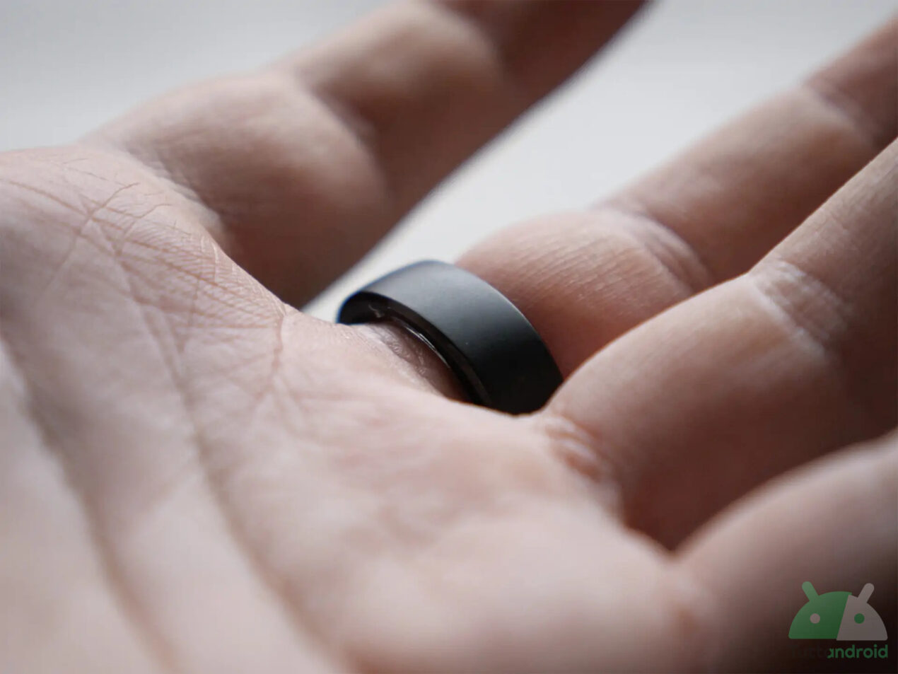 L’app RingConn Smart Ring si aggiorna guadagnando gli avvisi sanitari