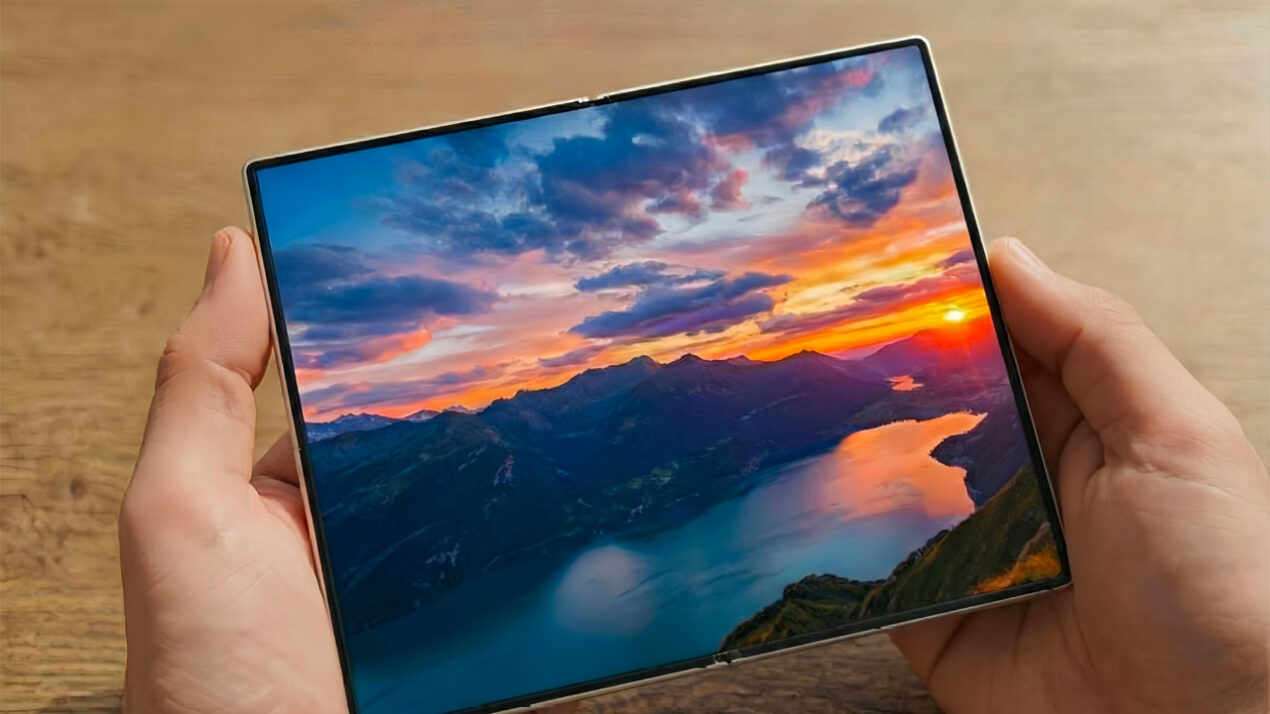 Un leak svela le dimensioni del display di Samsung Galaxy Wide Fold