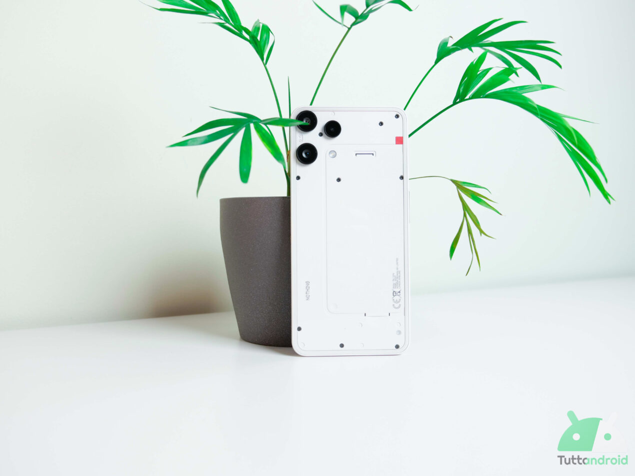 Recensione Nothing Phone (3a) Lite: era davvero necessario?